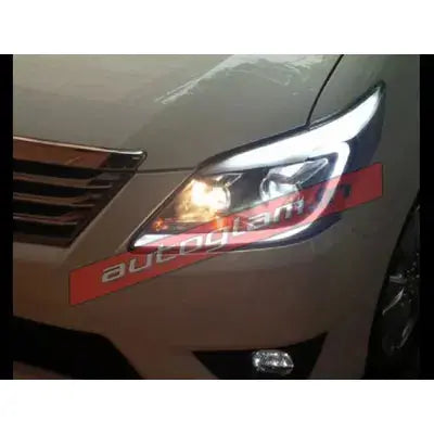 Toyota Innova 2012-2015 Dual Projector Headlights | Autoglam – autoglam